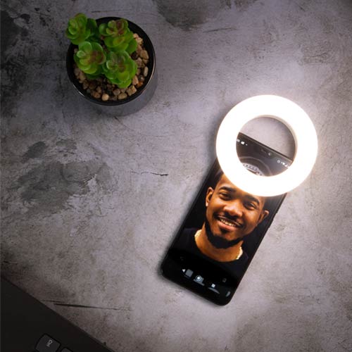 OlumiRing Review 2025 | Versatile Mini Ring Light
